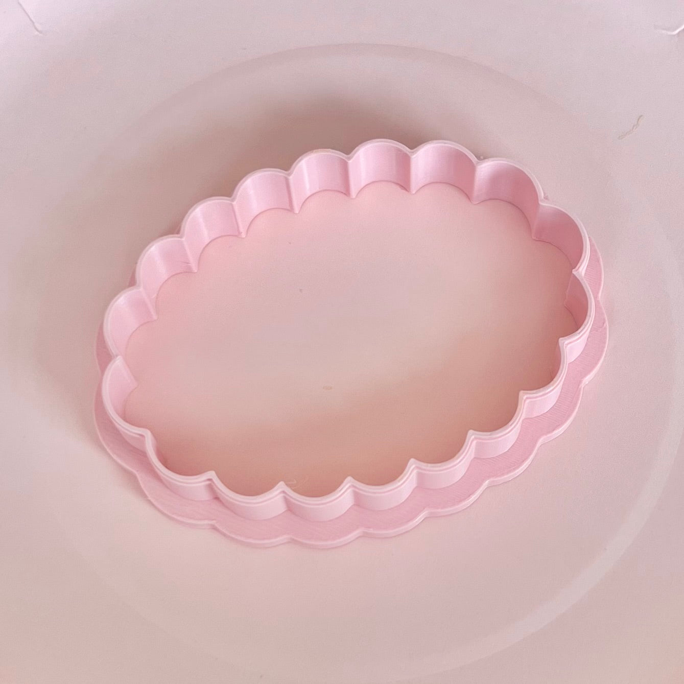 SCALLOP OVAL COOKIE CUTTER – Bake Box Boutique