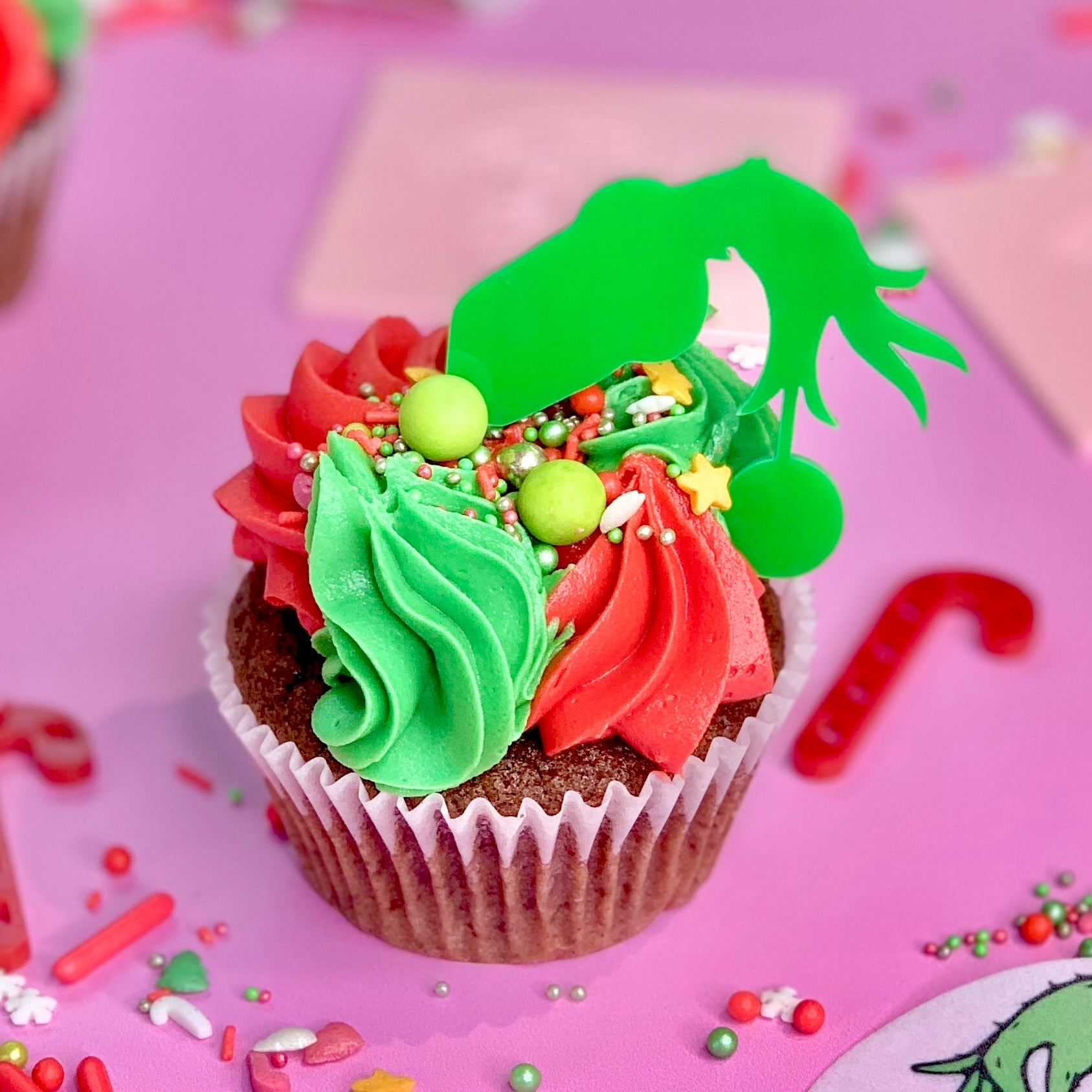 GRINCH HAND - CUPCAKE TOPPER – Bake Box Boutique