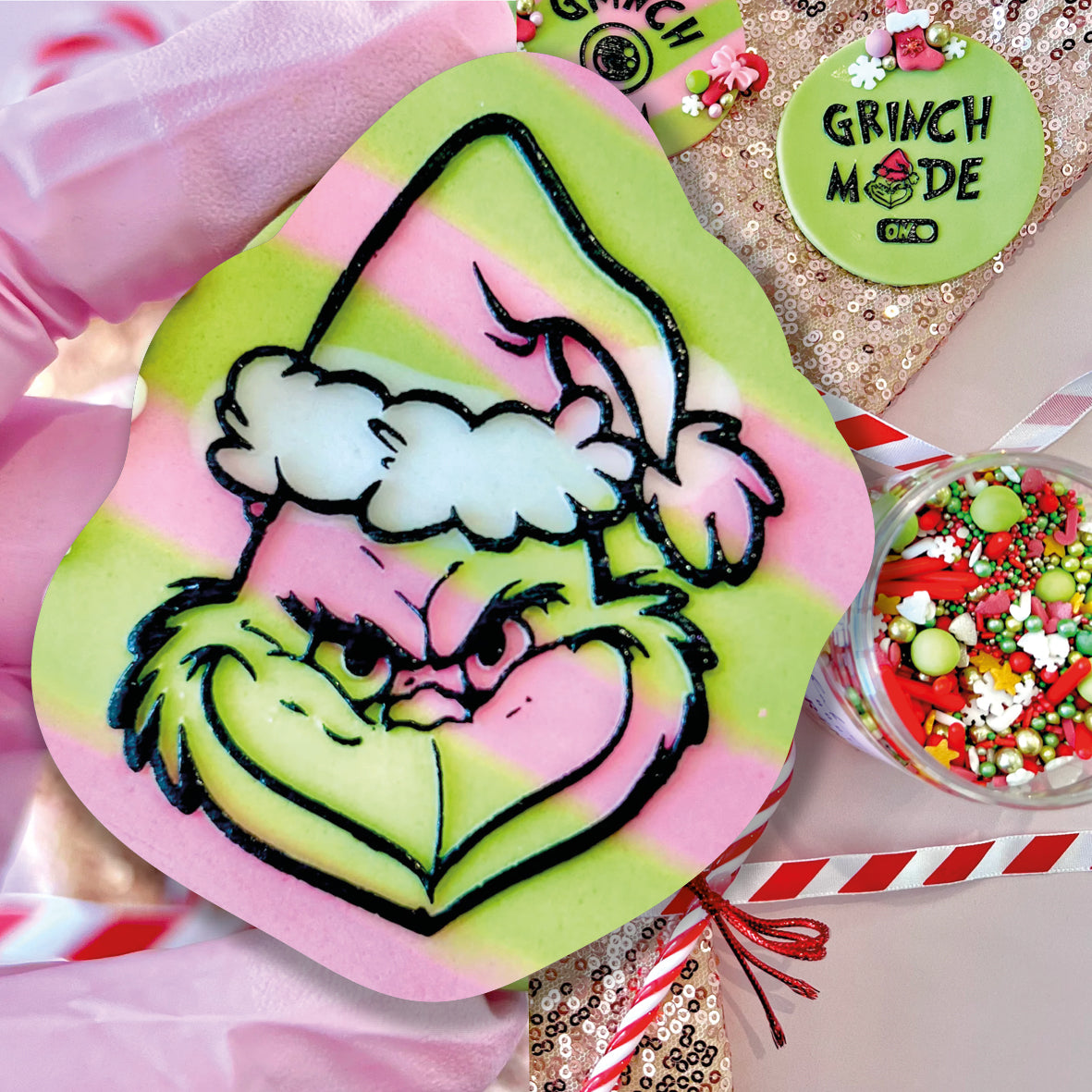 GRINCH FACE - RAISED EMBOSSER – Bake Box Boutique