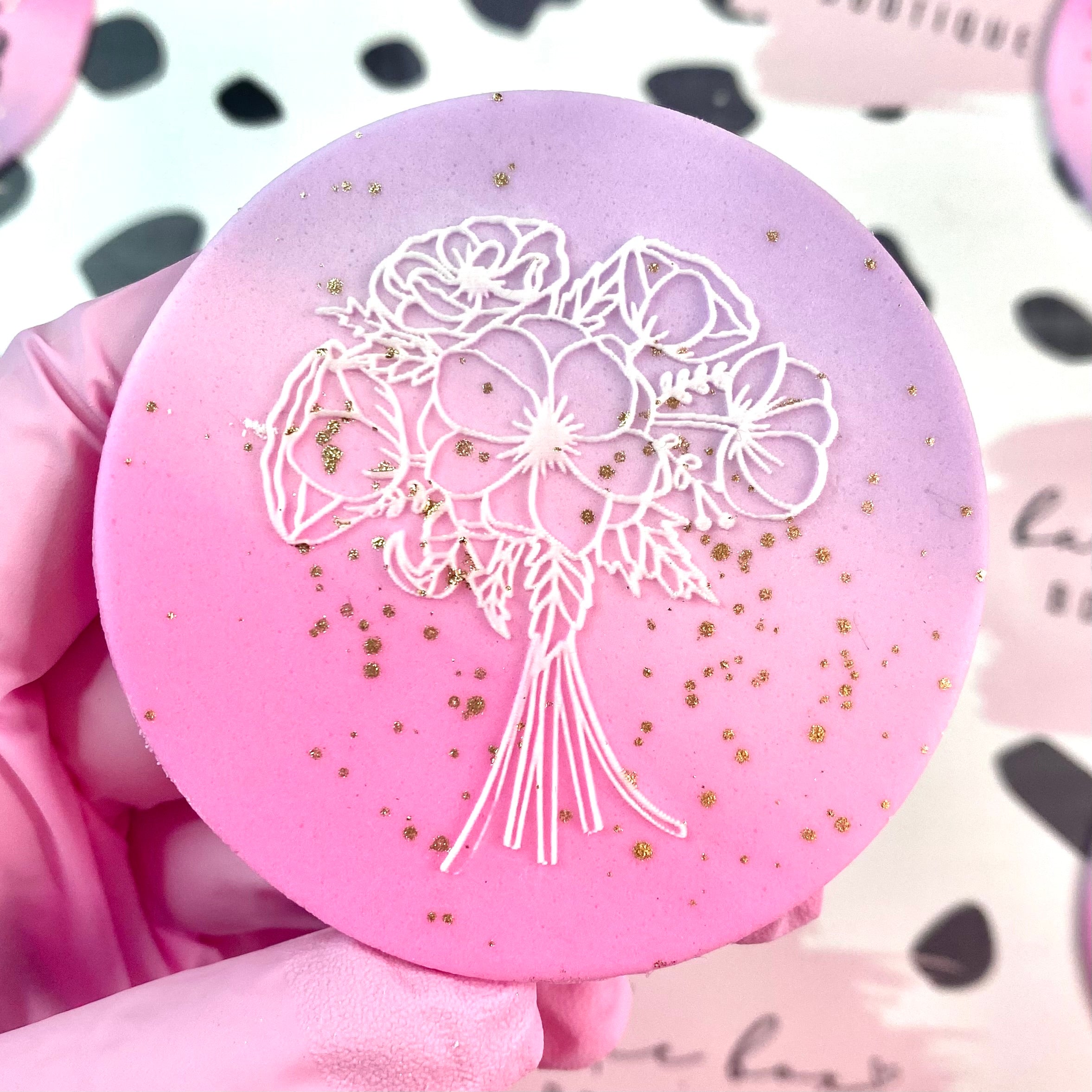 BUNCH OF FLOWERS - RAISED EMBOSSER – Bake Box Boutique