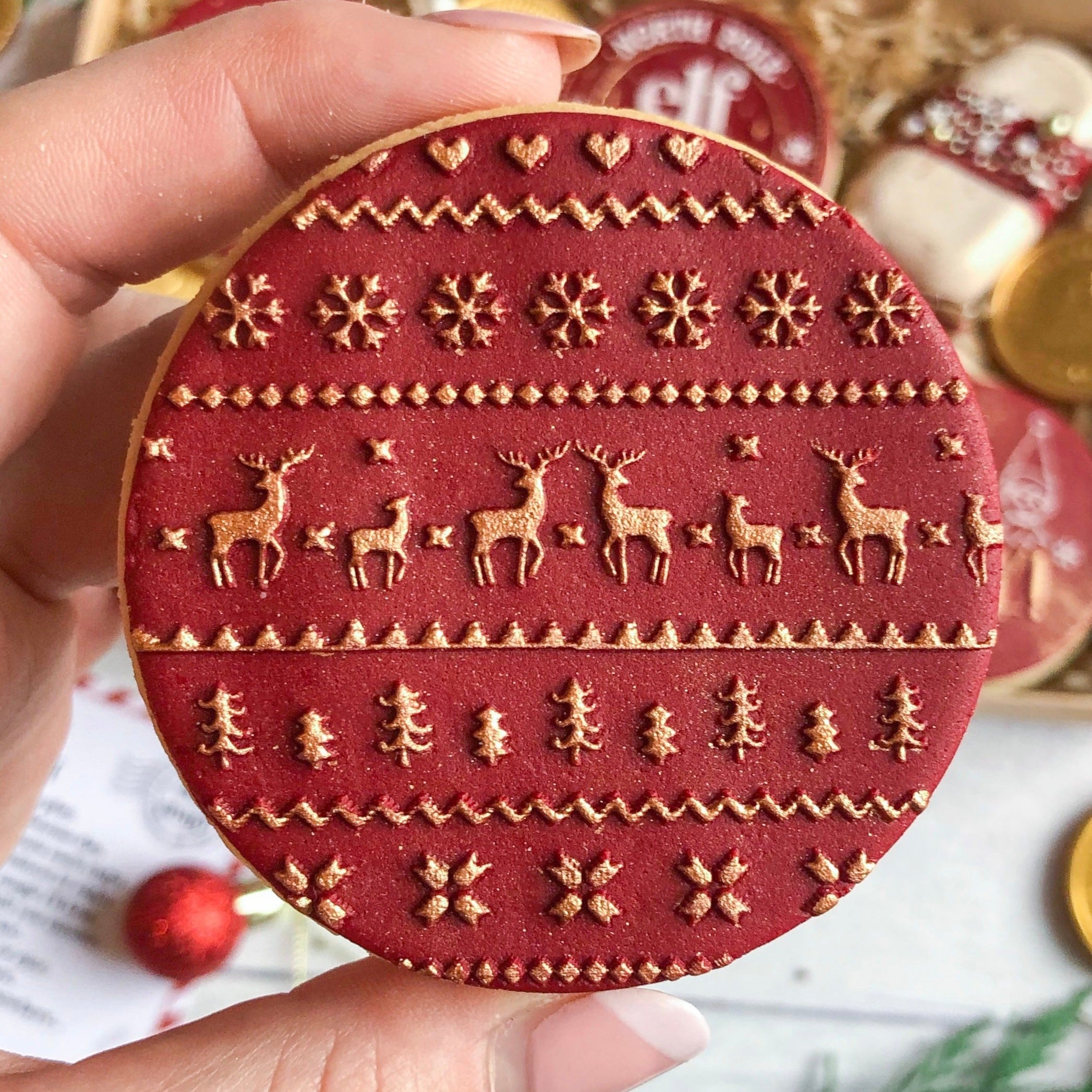 CHRISTMAS PATTERN - RAISED EMBOSSER – Bake Box Boutique