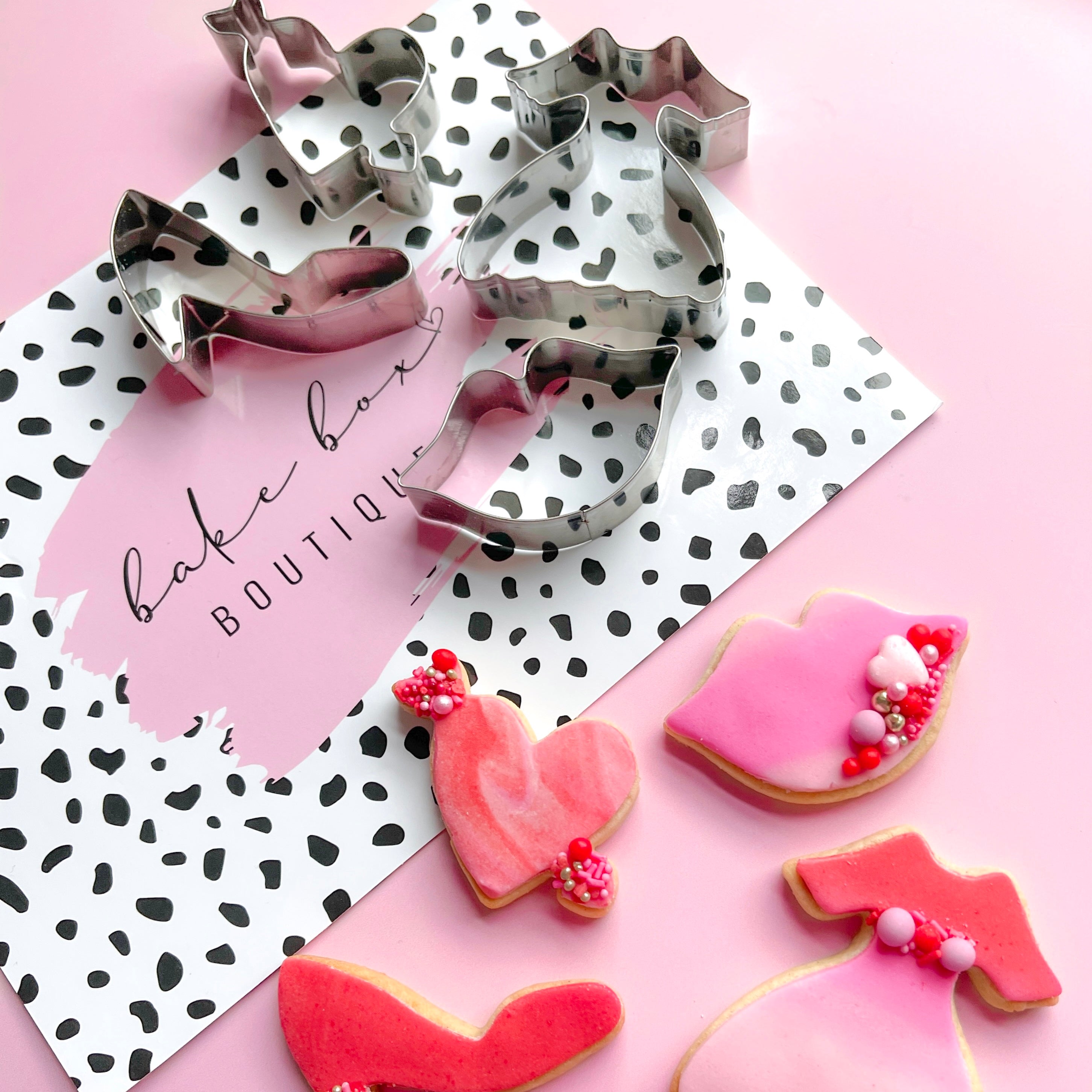 MINI GIRLY COOKIE CUTTERS – Bake Box Boutique