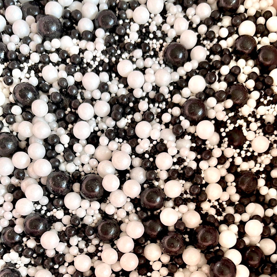 WEDNESDAY - SPRINKLE MIX – Bake Box Boutique